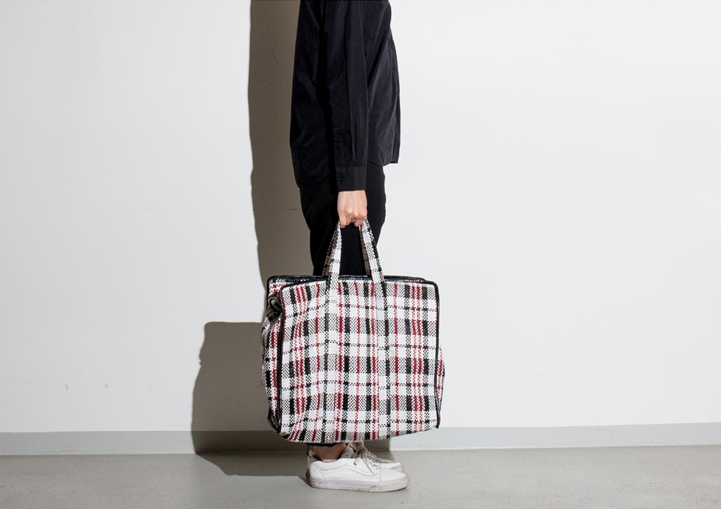 STANDARD BAG 3 - DOUBLE STANDARDS